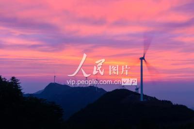 重庆奉节金凤山风电场-人民图片网