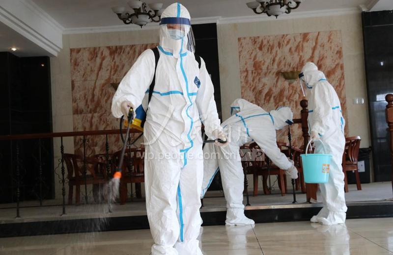 浙江德清：最美“逆行者”奋战一线-人民图片网