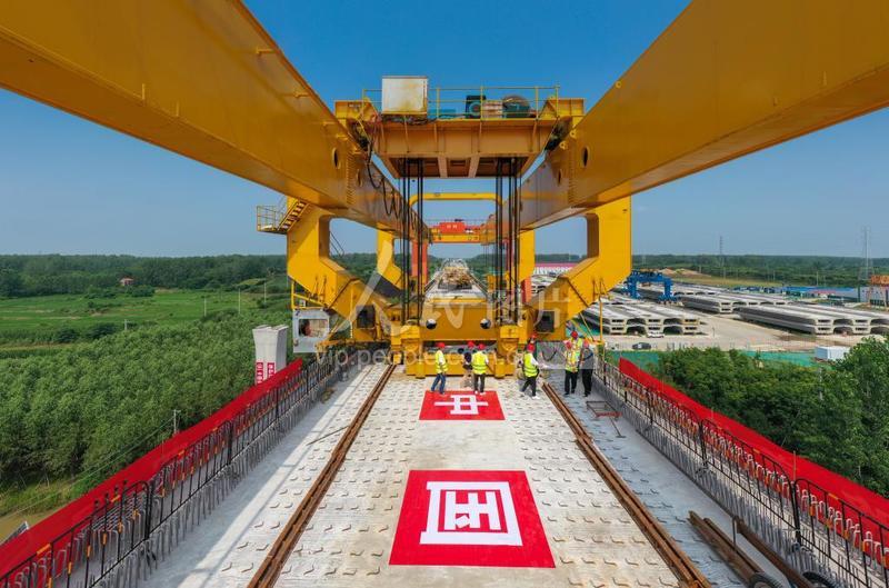 安徽滁州：滁宁城际铁路全线首梁成功架设-人民图片网