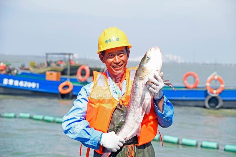 江苏常州举办首届滆湖赶湖节-人民图片网