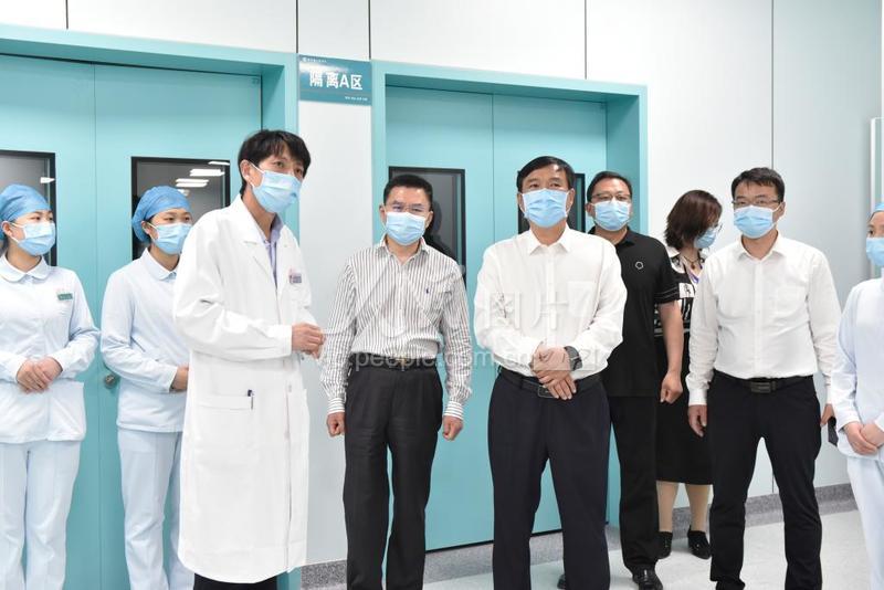 河南镇平：调研医共体建设 织密健康守护网-人民图片网