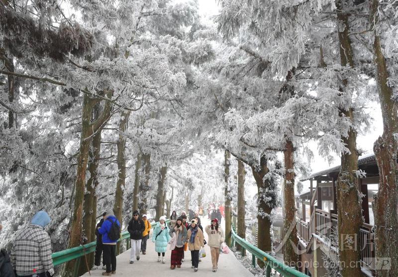 湖南衡阳：冰雪南岳美如画-人民图片网