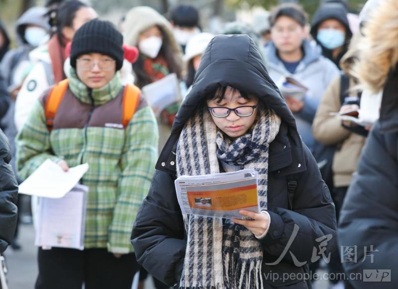 江苏淮安：2024年全国硕士研究生招生考试拉开帷幕-人民图片网