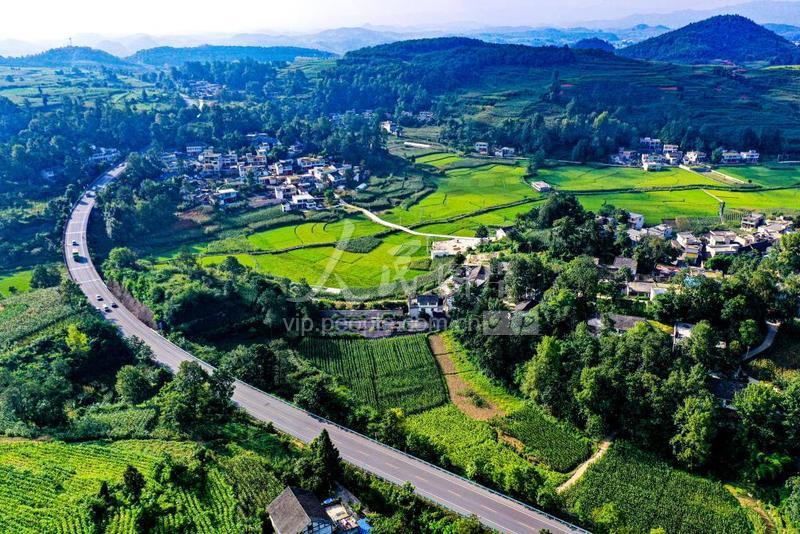 贵州黔西：初秋田园美-人民图片网