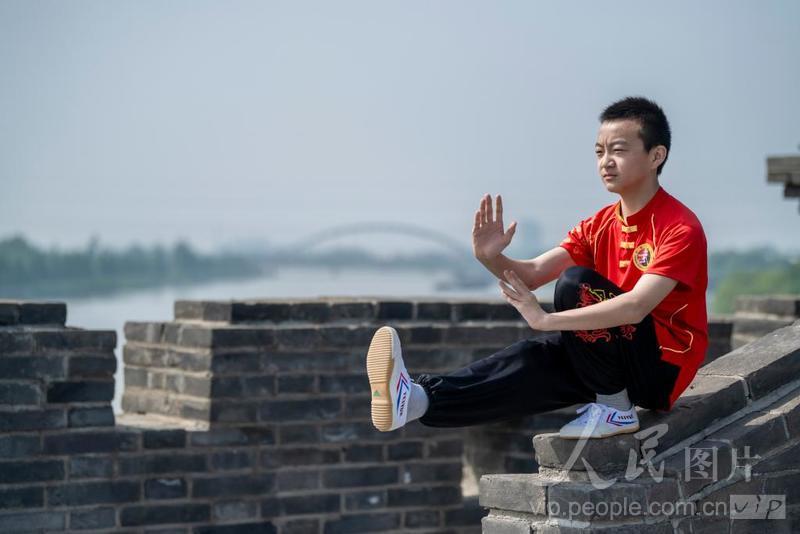 江苏宿迁：青少年习武热-人民图片网