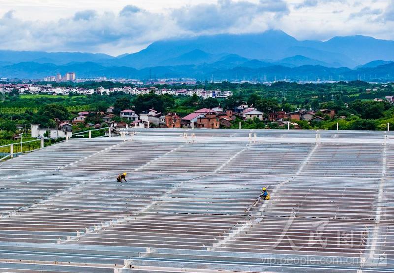 江西南丰：汽车零部件产业园建设正酣-人民图片网